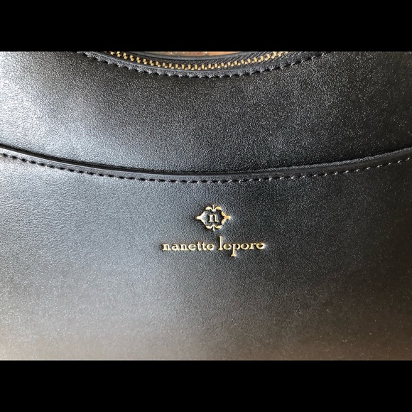 Nanette Lepore | Bags | Nanette Lepore Gold Accented Purse Beautiful ...
